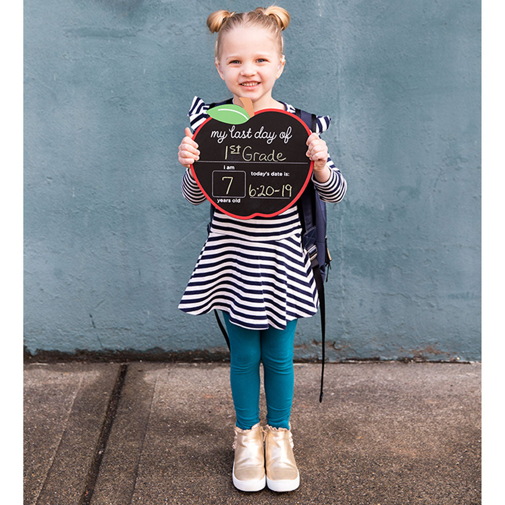 first & last day chalkboard – Pearhead